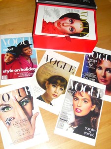 Postcards from Vogue: 100 iconic covers - DisneyRollerGirl